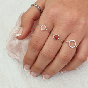 Silver ring with circle store