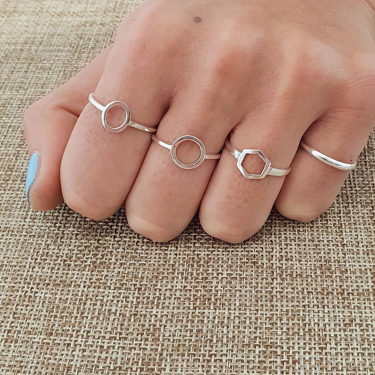 Fine Circle Silver Ring - Studio Jewellery US